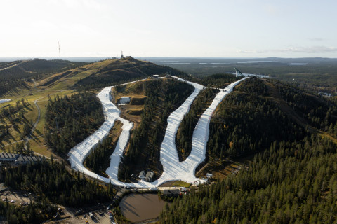 Ruka_kaudenavaus_2324_Paavo Jokinen_ruka_ski_resort.jpg?itok=PsGgHbo8