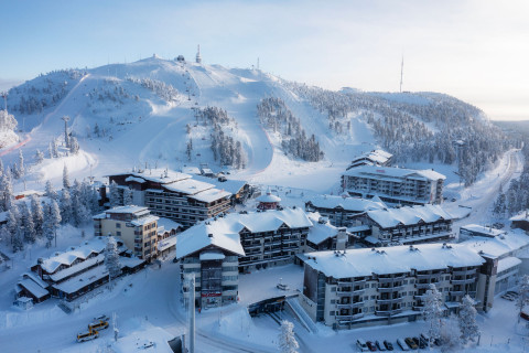 ruka_kyla_talvella_airview_harritarvainen_2024_rkm_w2048.jpg?itok=PXTLWnCN